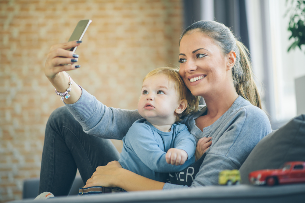 Don't Forget to Take the Photos of Mom—She Deserves to Be in Them, Too ...