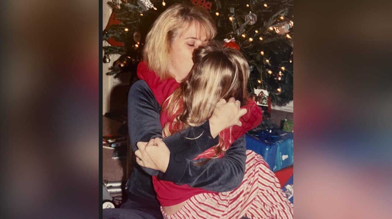 Raising Kids Without My Mom is So Much Harder Than I Expected - Her ...